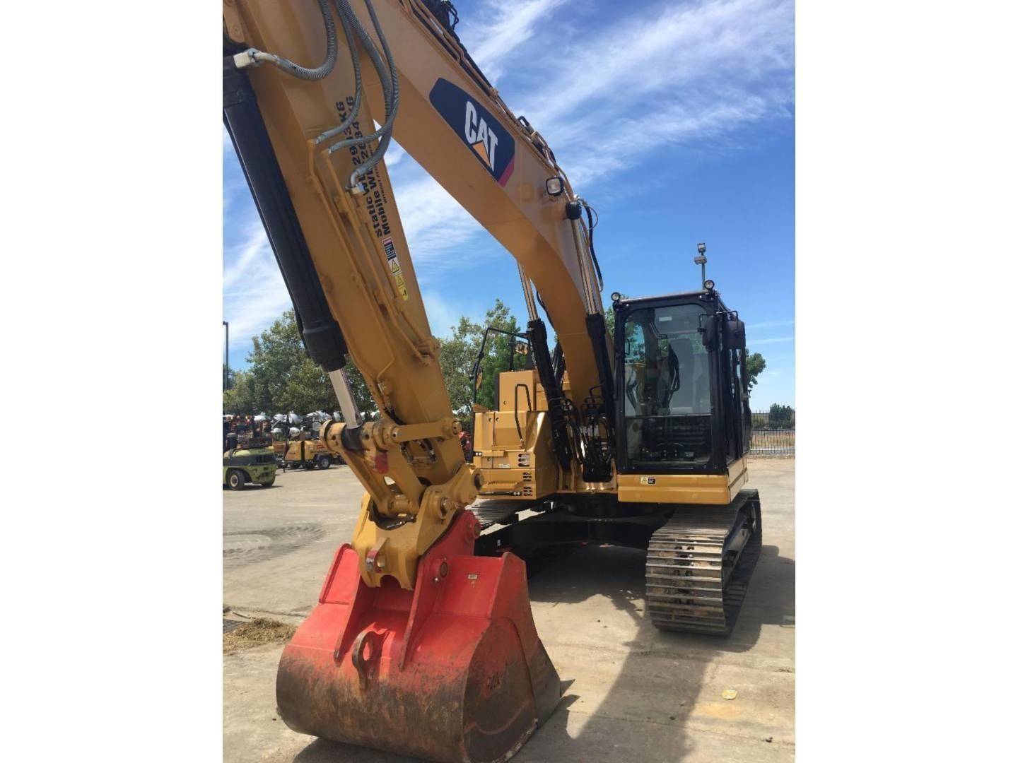 2018 Cat 325FLCR For Sale In Sacramento, California | UsedEquipmentHub.com