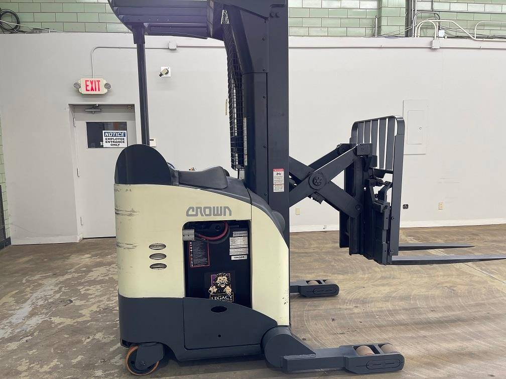2007 Crown RR5225-35 For Sale In Boulder, Denver | UsedEquipmentHub.com